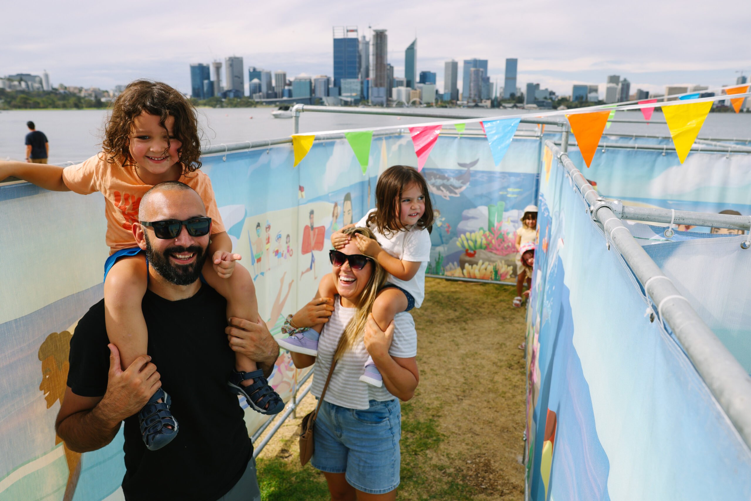 City of South Perth Custom Maze - Creative Mazes